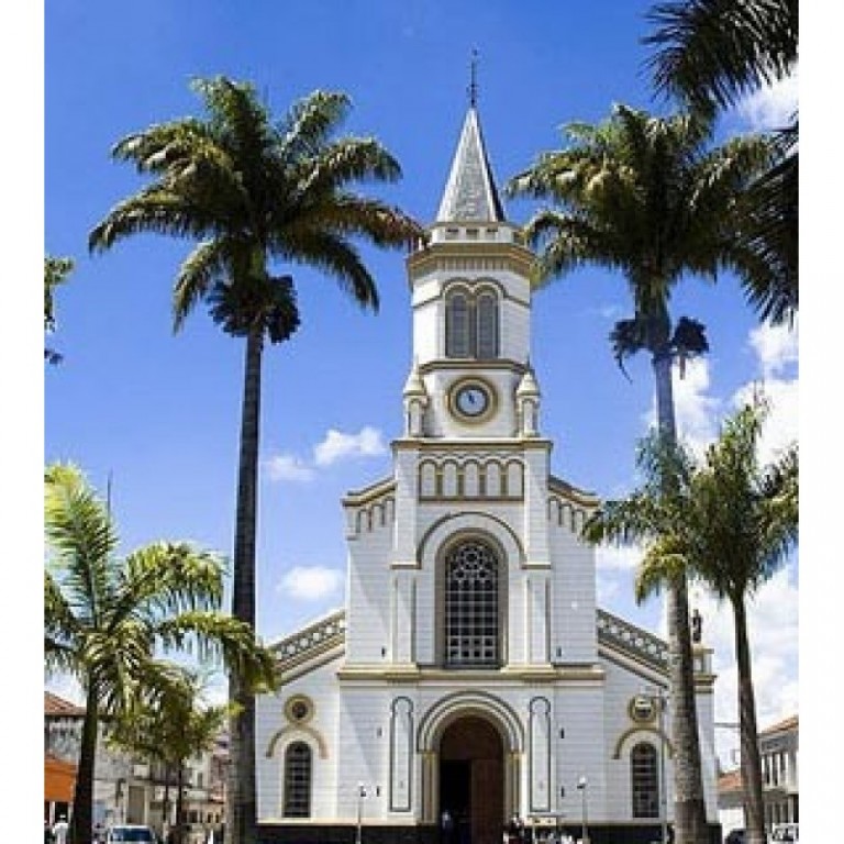 catedral-diocesana-de-nossa-senhora-da-piedade-lorena-sao-paulo (2 ...